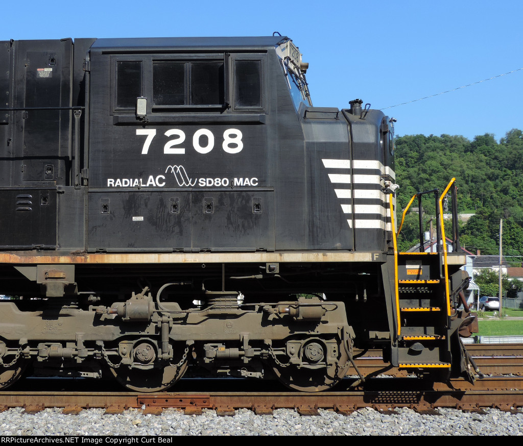 NS 7208 (2)